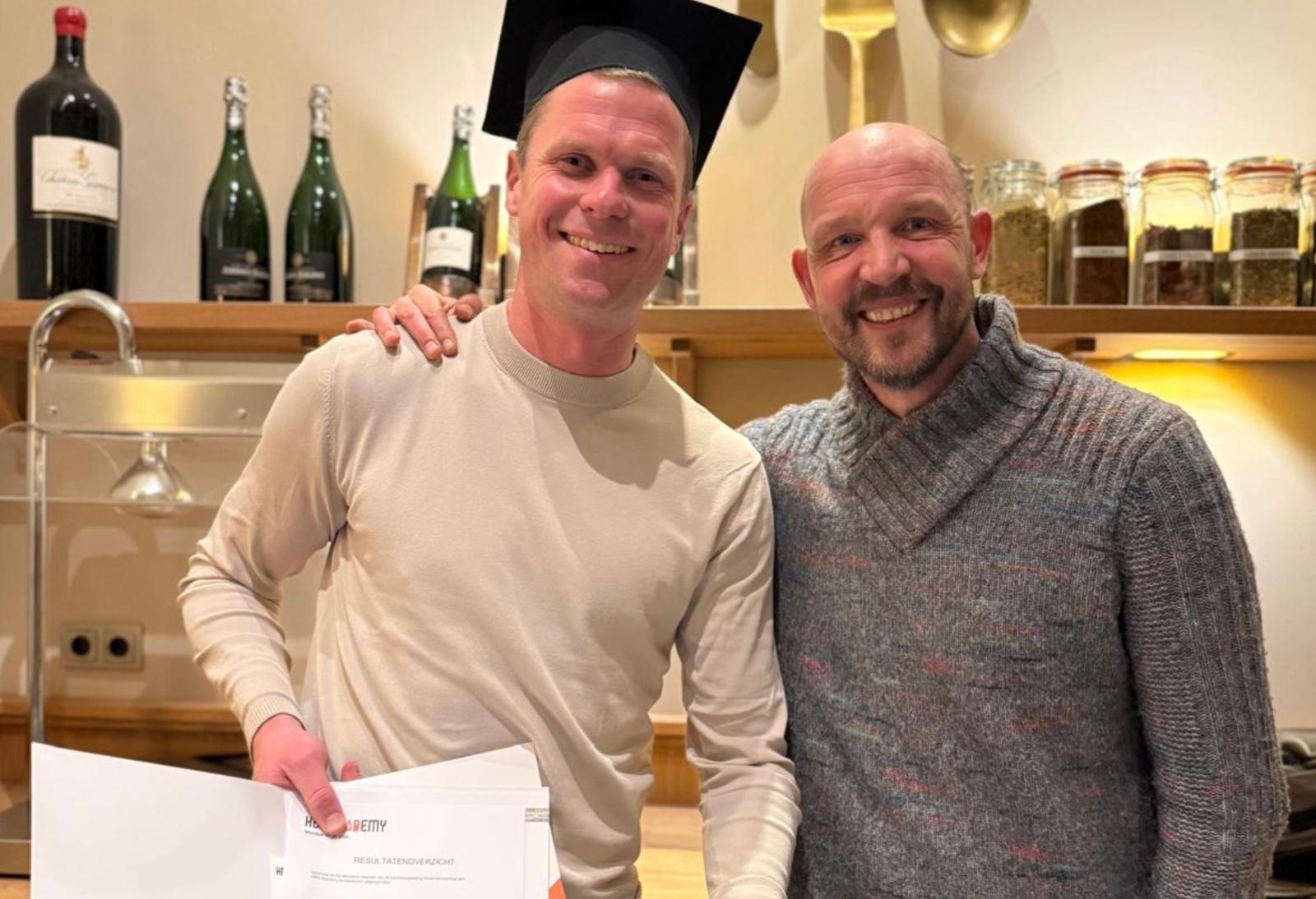 Kees Luijckx verrast met hbo-diploma tijdens de VVCS ...